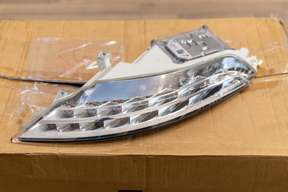 63137176871 Указатель поворота Л белый BMW | Запчасти на DRIVE2