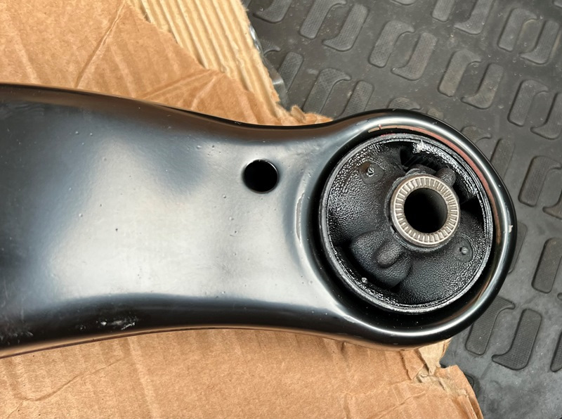 Запчасти подвески + выхлоп — Toyota Highlander (XU50), 3,5 л, 2014 года ...