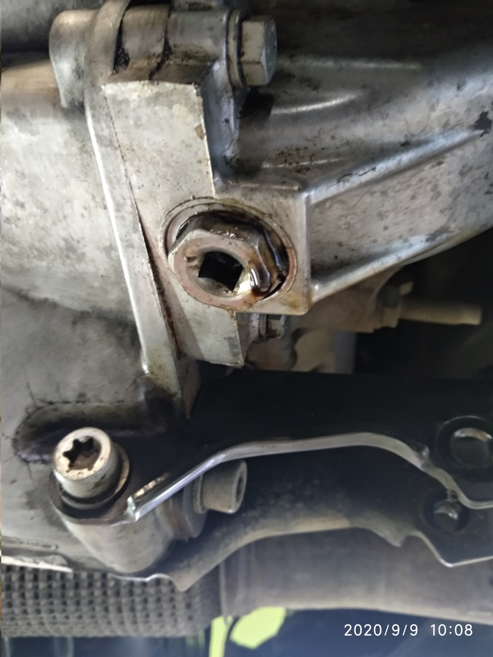 Замена ремня ГРМ и сцепления — Peugeot 207 SW, 1,6 л, 2013 года | визит ...