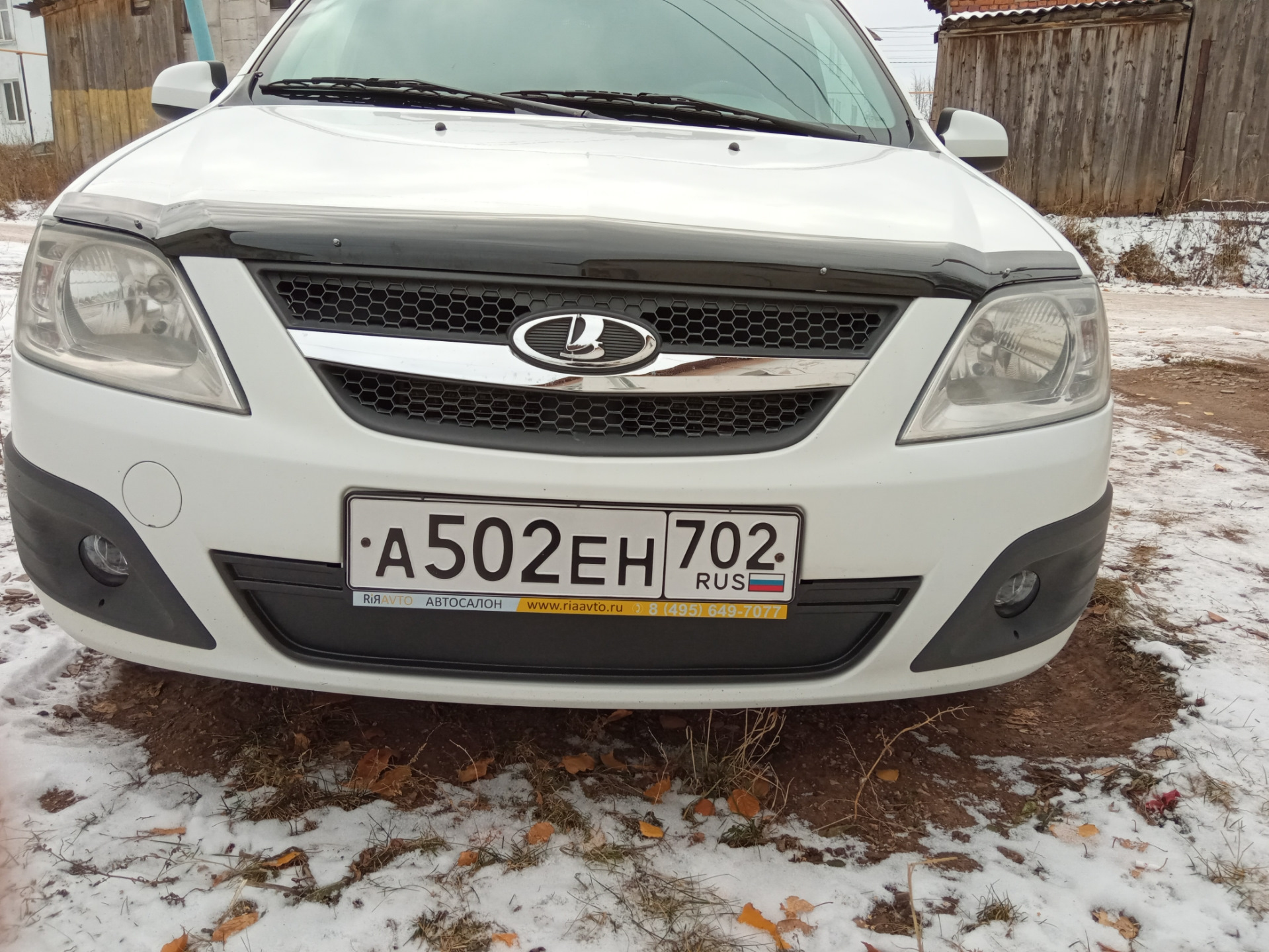 Нижняя заглушка в бампер — Lada Ларгус, 1,6 л, 2014 года | стайлинг ...