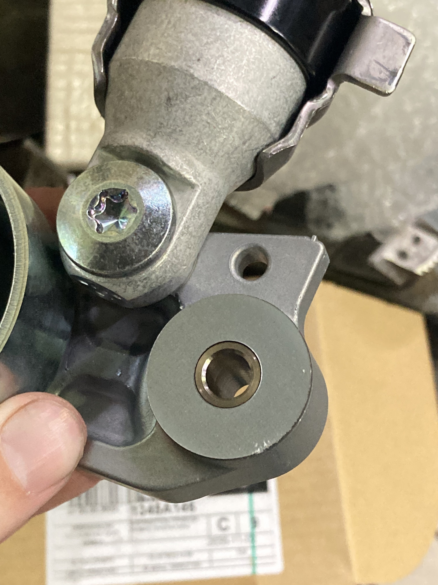 Замена ремня генератор Mitsubishi Eclipse Cross — Mitsubishi Eclipse ...