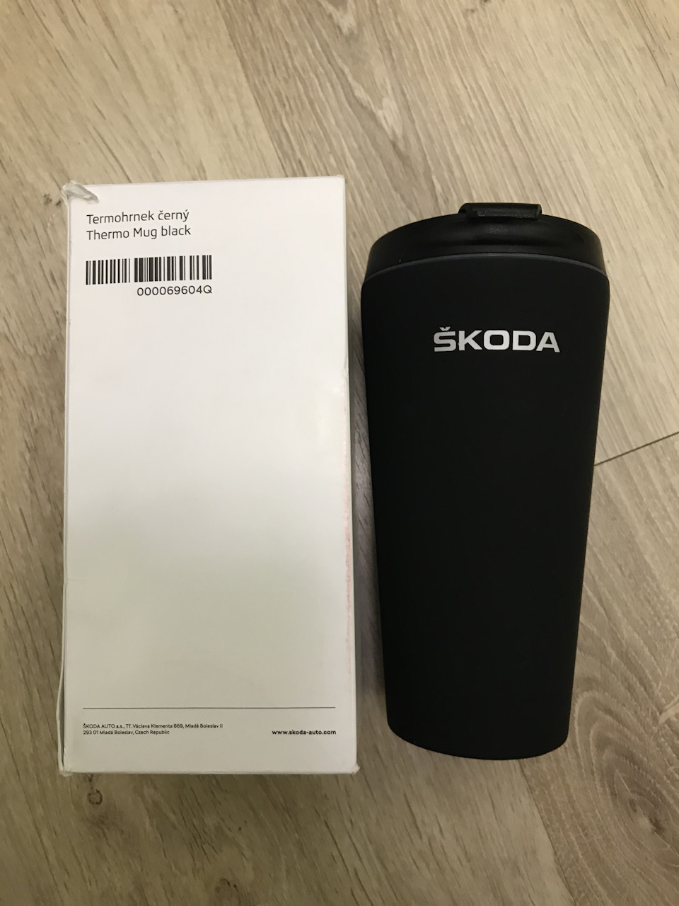 000069604Q Термо кружка черная VAG | Запчасти на DRIVE2