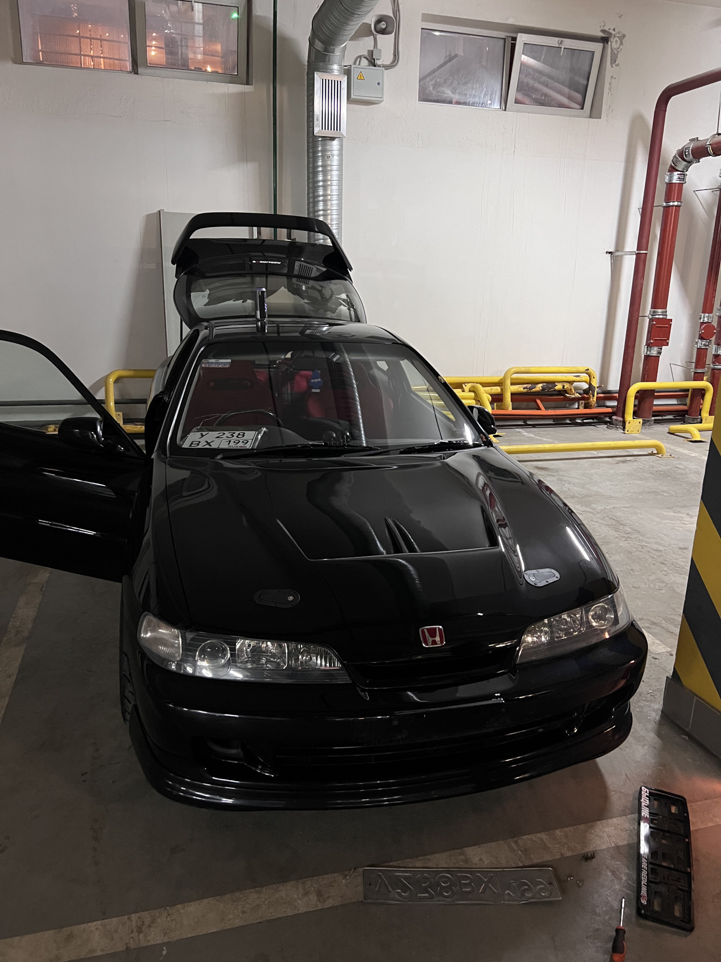 Квадрат на перед — Honda Integra Type R Dc2 1 8 л 1999 года
