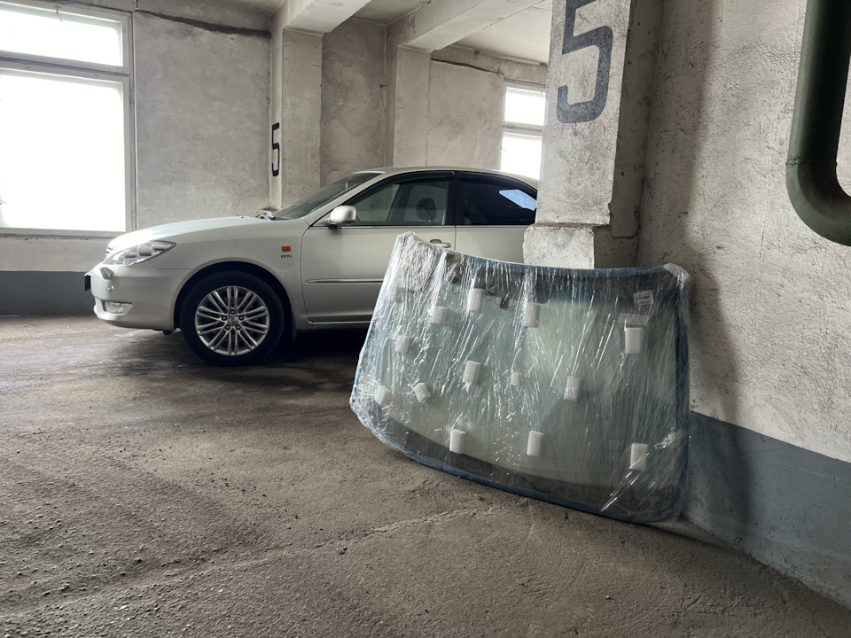 Оригинальное лобовое стекло TOYOTA — Toyota Camry (XV30), 2,4 л, 2005 ...