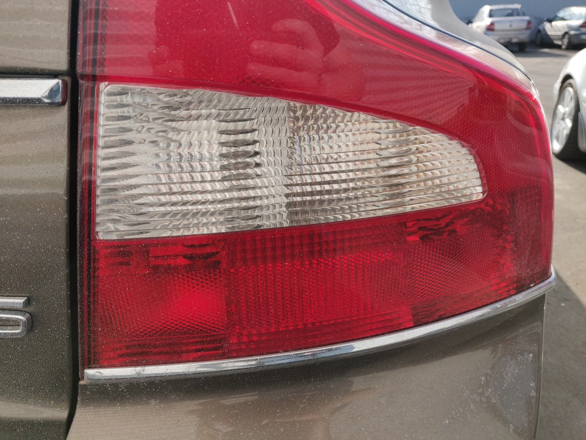 Втулка петли двери, лампы поворотов хром — Volvo S80 (2G), 2,5 л, 2012 ...
