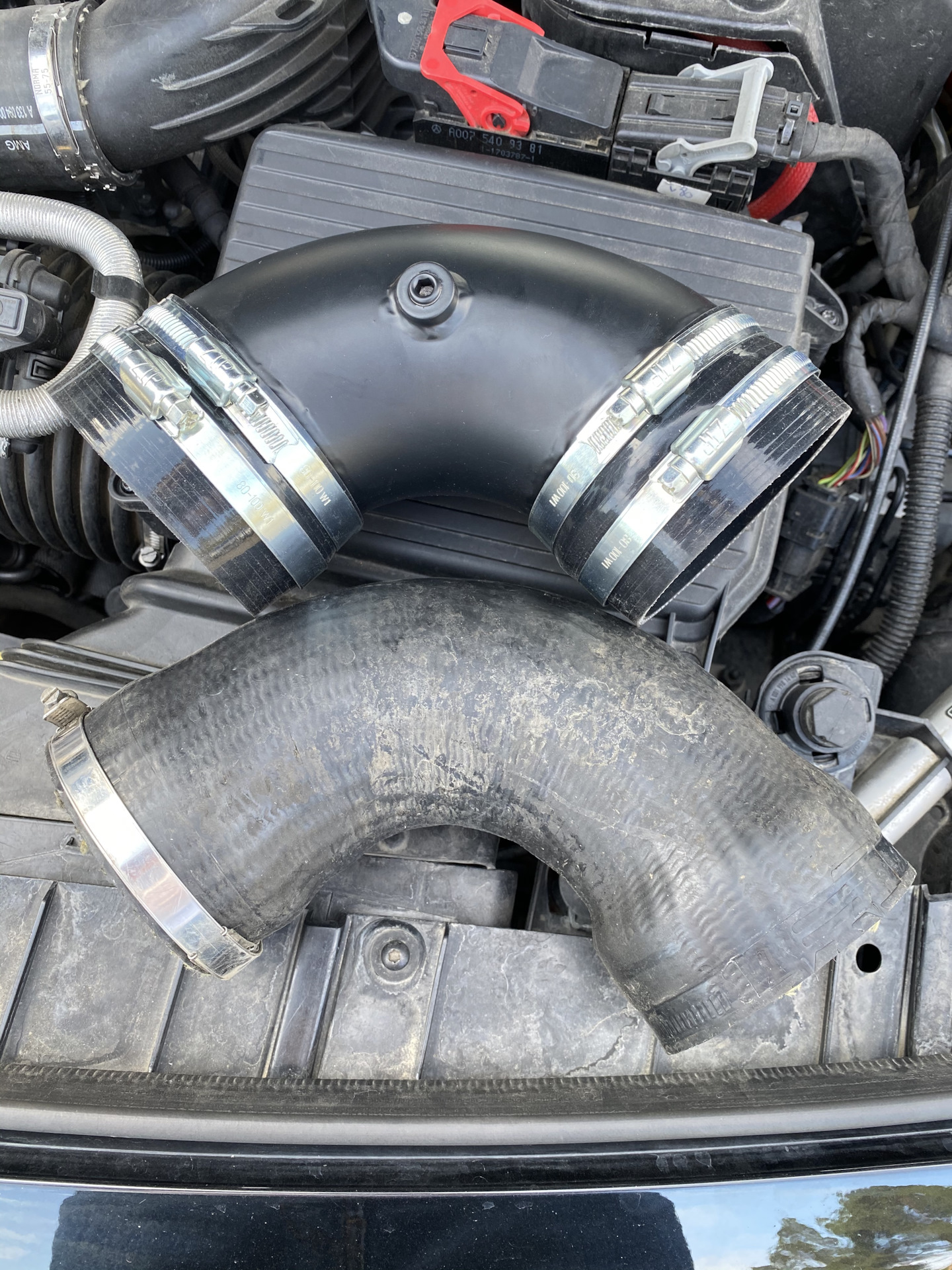 Boost Pipe / Charge Pipe — Mercedes-Benz GLA 45 AMG, 2 л, 2020 года ...