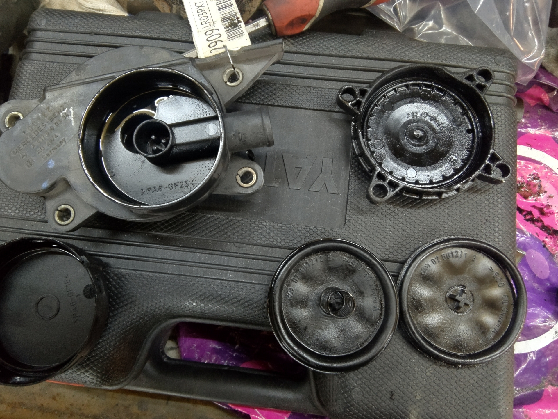 Мембрана маслоотделителя OM628 — Mercedes-Benz S-Class (W220), 4 л ...