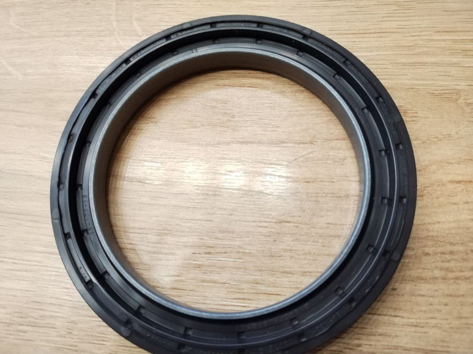 Сальник коленвала задний IVECO 504014232 — Iveco Daily (6G), 3 л, 2021 ...