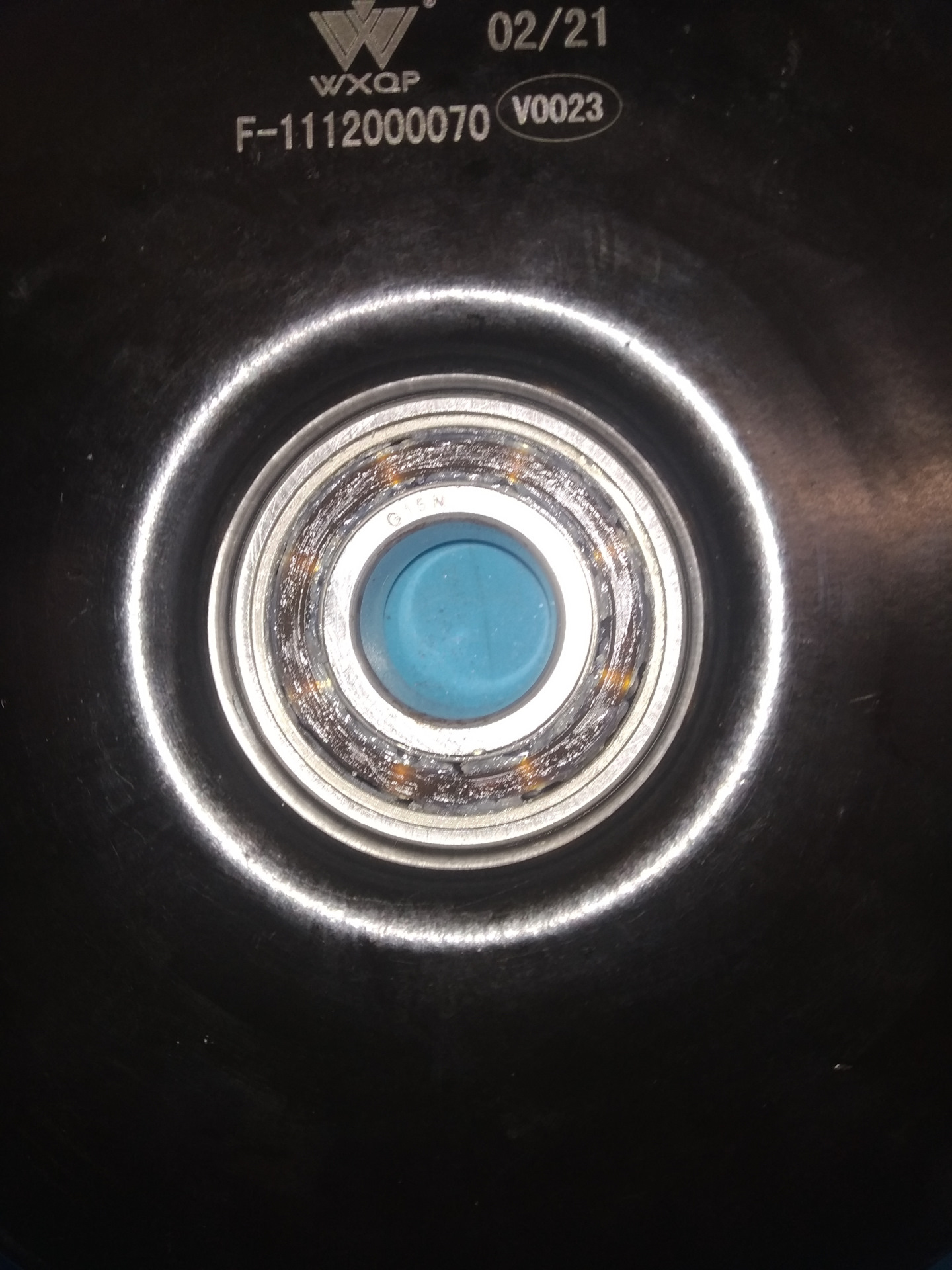 Замена ролика натяжителя — Mercedes-Benz E-Class (W210), 2,3 л, 1996 года | запчасти | DRIVE2