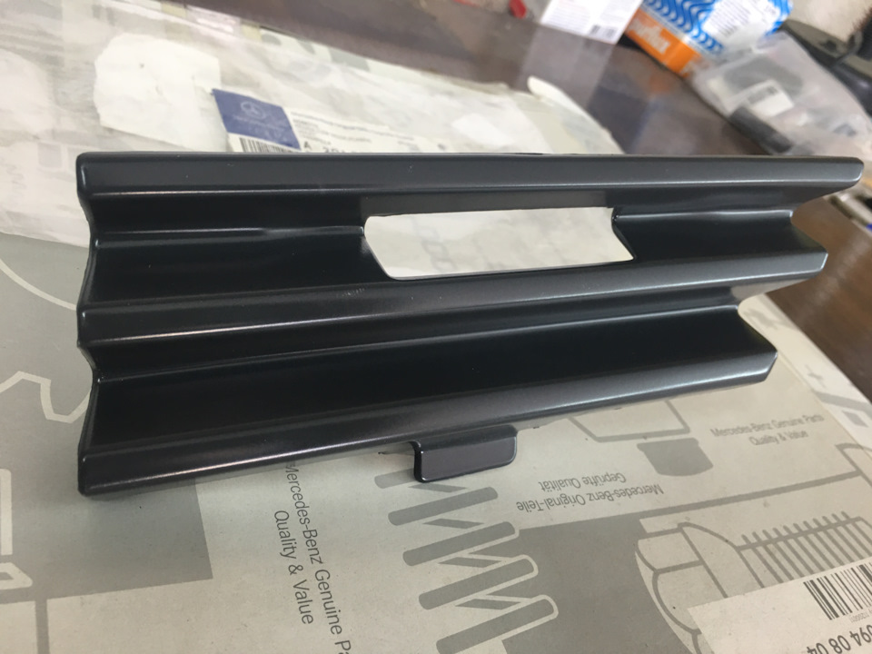 Сокровища былых времен. Оригинальная крышка переднего бампера (ROSETTE ...