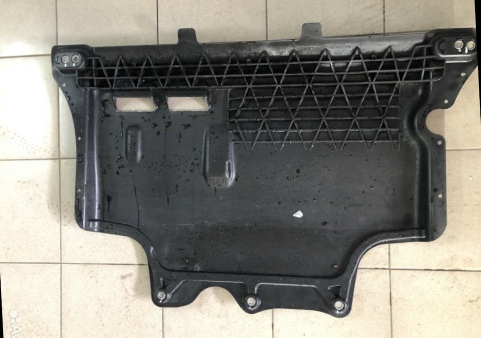 5QF825901B Защита днища VAG | Запчасти на DRIVE2