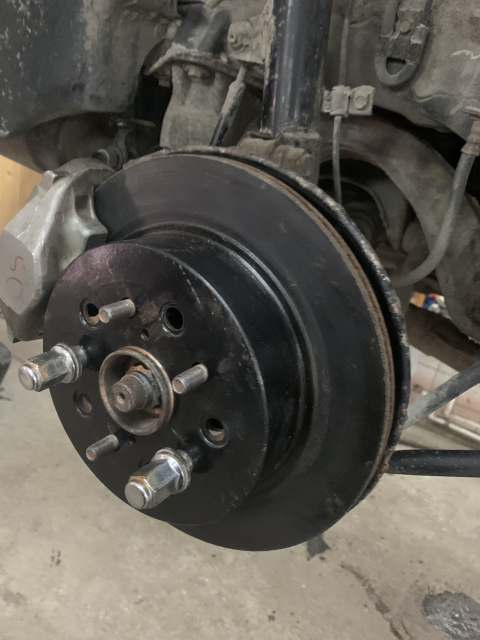 Тормоза. Задние. — Lexus RX 400h (2G), 3,3 л, 2007 года | визит на ...