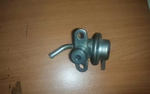 Украина! В поисках регулятора давления топлива! — Mitsubishi Colt V, 1 ...