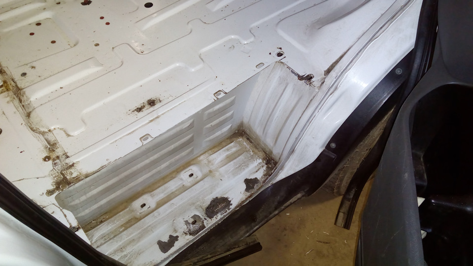 Привожу в порядок салон. — Iveco Daily (4G), 2,3 л, 2010 года | своими ...