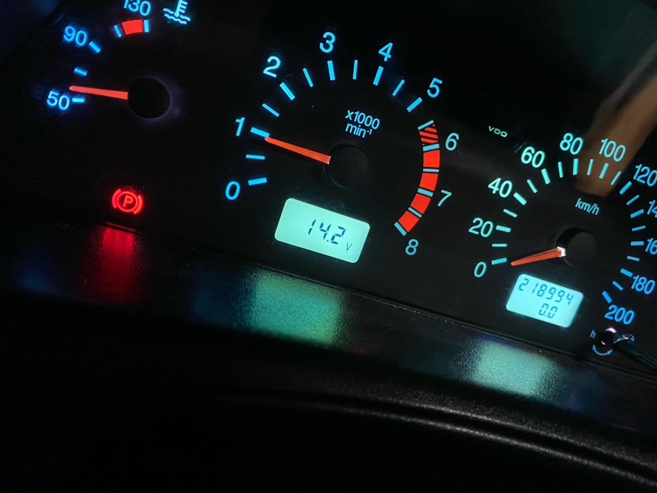 Генератор приказал долго жить — Chevrolet Niva GLX, 1,7 л, 2011 года ...