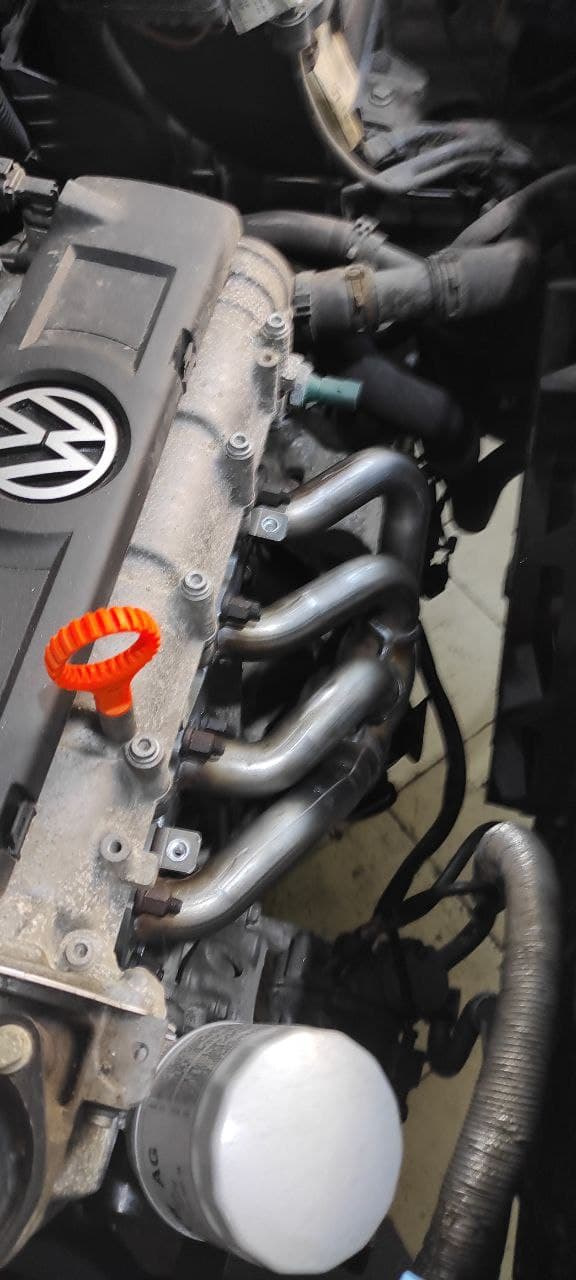 Установка "самопально-гаражного" катколлектора — Volkswagen Polo Sedan ...