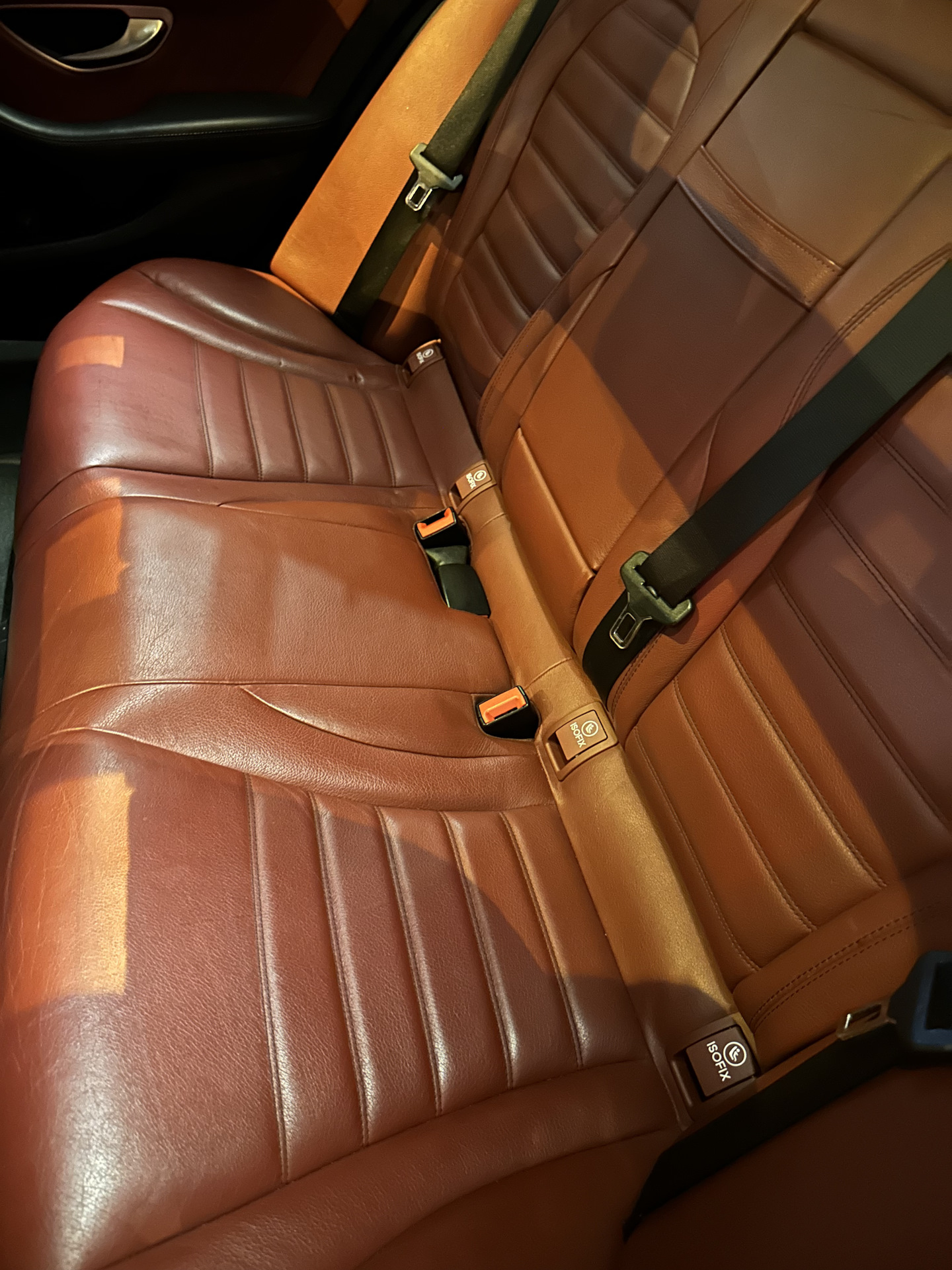 Заглушки isofix — Mercedes-Benz C-Class (W205), 2 л, 2015 года ...