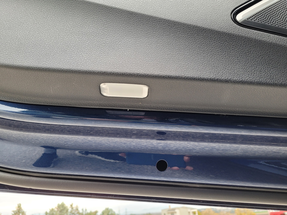 Door entry light 760947409B super bright from Id.3 — Audi A3 (8V), 1,4 ...