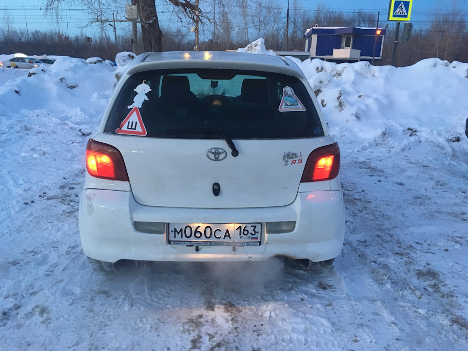 Замена датчика распредвала — Lada Приора хэтчбек, 1,6 л, 2010 года ...