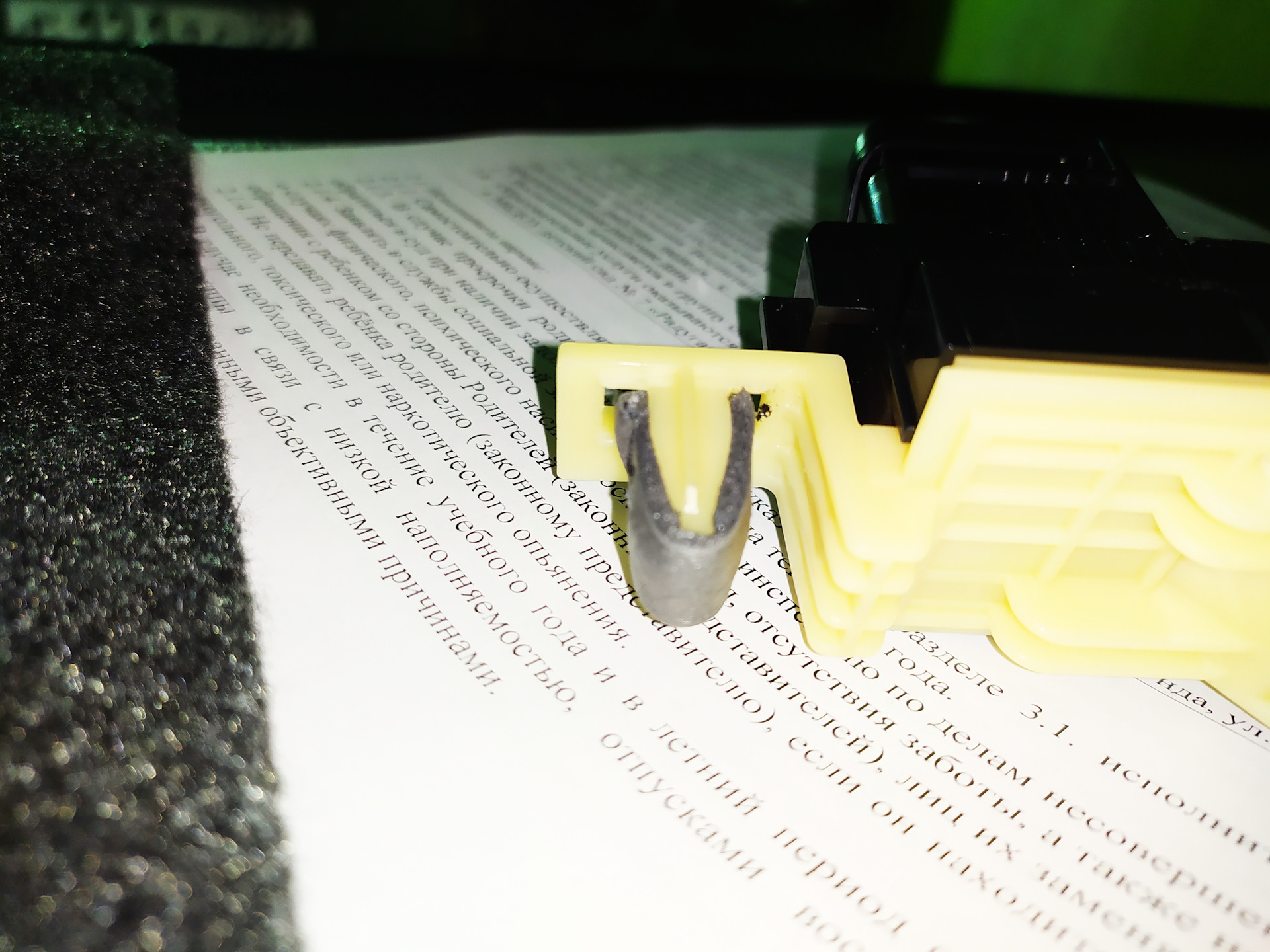 Заглушка в дверь — Nissan Tiida (1G), 1,6 л, 2008 года | другое | DRIVE2