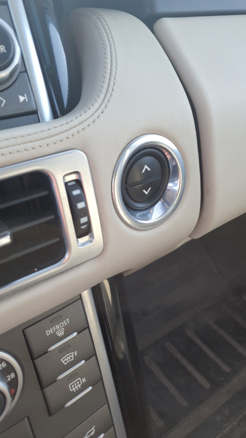 LR012975 Переключатель Jaguar Land Rover | Запчасти на DRIVE2