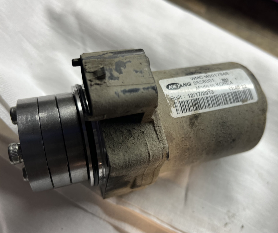 Замена масла в муфте ПП (финал) — Hyundai Santa Fe (3G), 2,4 л, 2013 ...