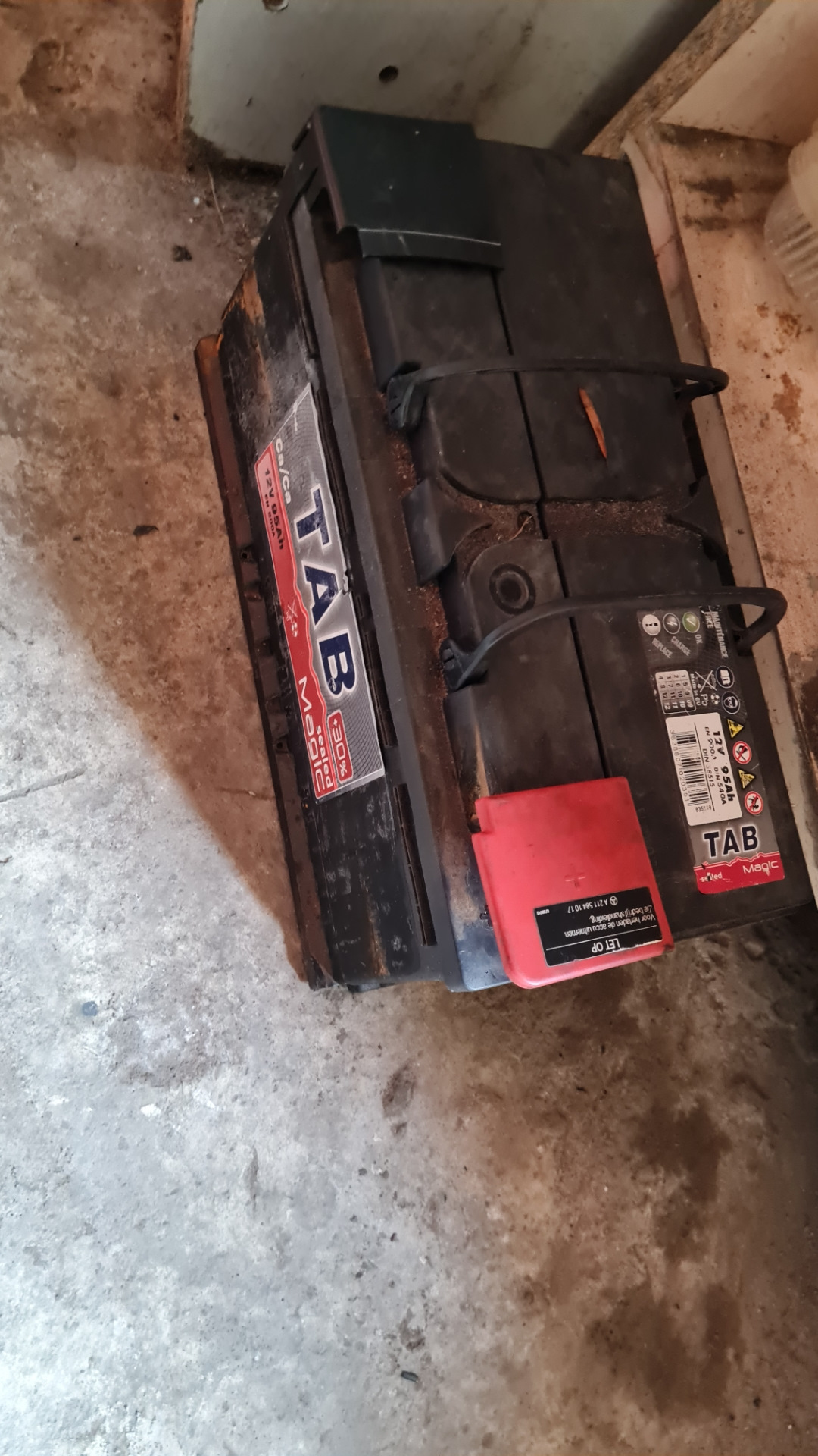 Новый аккумулятор — Mercedes-Benz E-Class (W211), 2,2 л, 2005 года ...