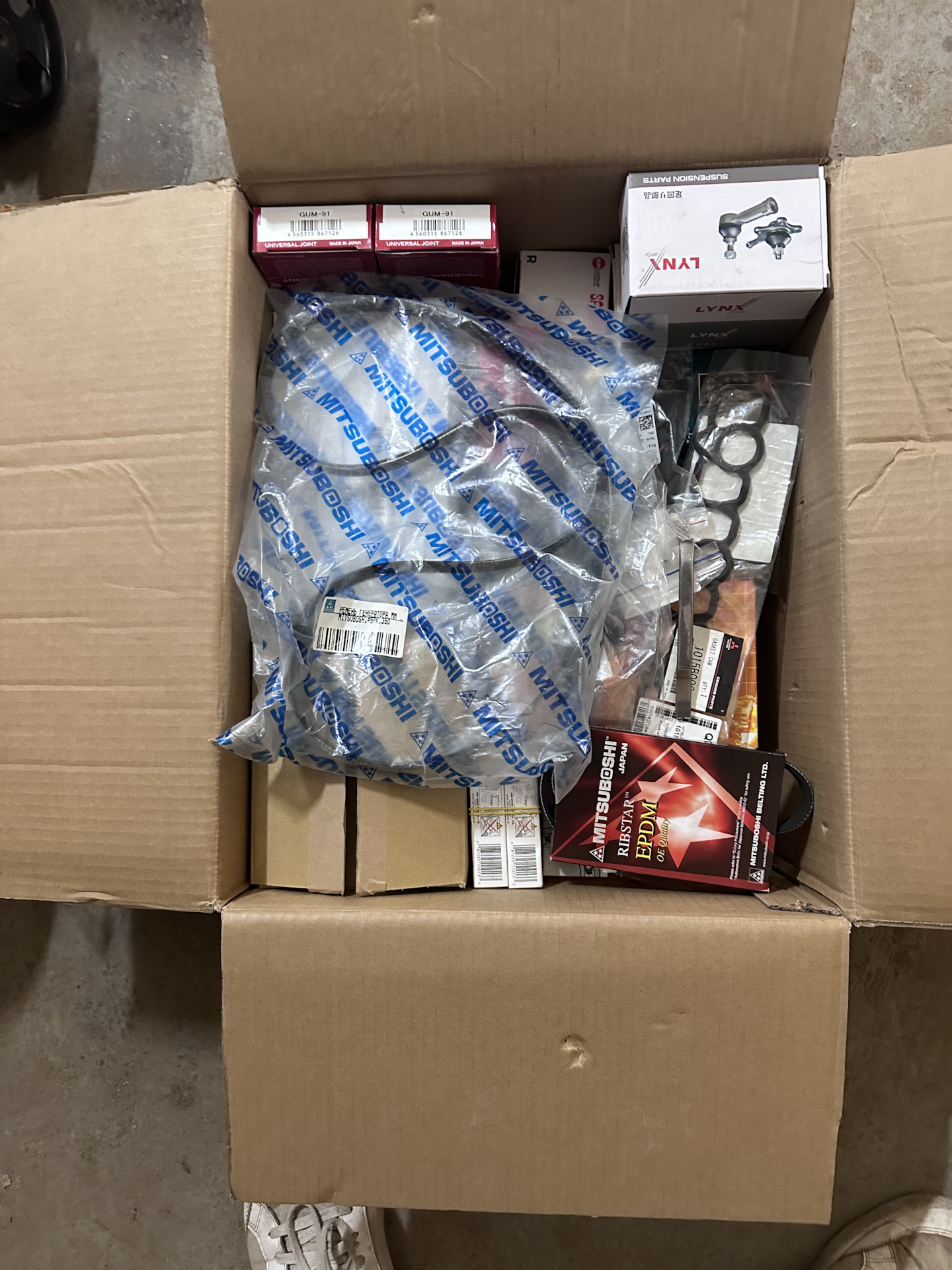 Первые запчасти — Mitsubishi Pajero iO, 1,8 л, 1999 года | запчасти ...