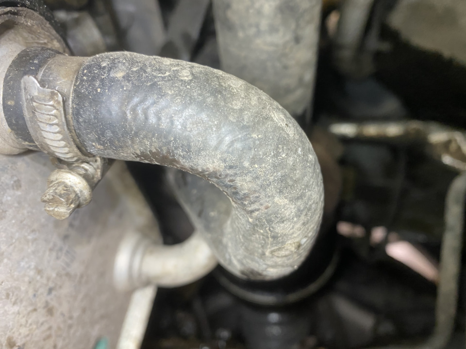 Замена антифриза, бачка и крышки — Volvo XC90 (1G), 2,5 л, 2008 года ...