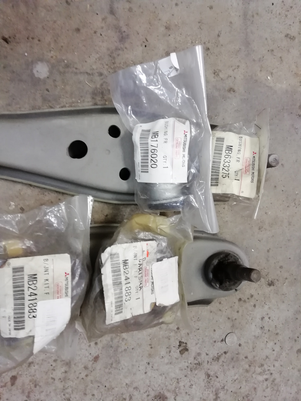 Продолжение сборки — Mitsubishi Cordia, 1,8 л, 1982 года | запчасти ...