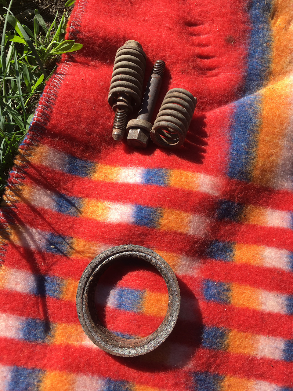 Замена болтов приёмной трубн — Geely MK, 1,5 л, 2009 года | своими руками | DRIVE2