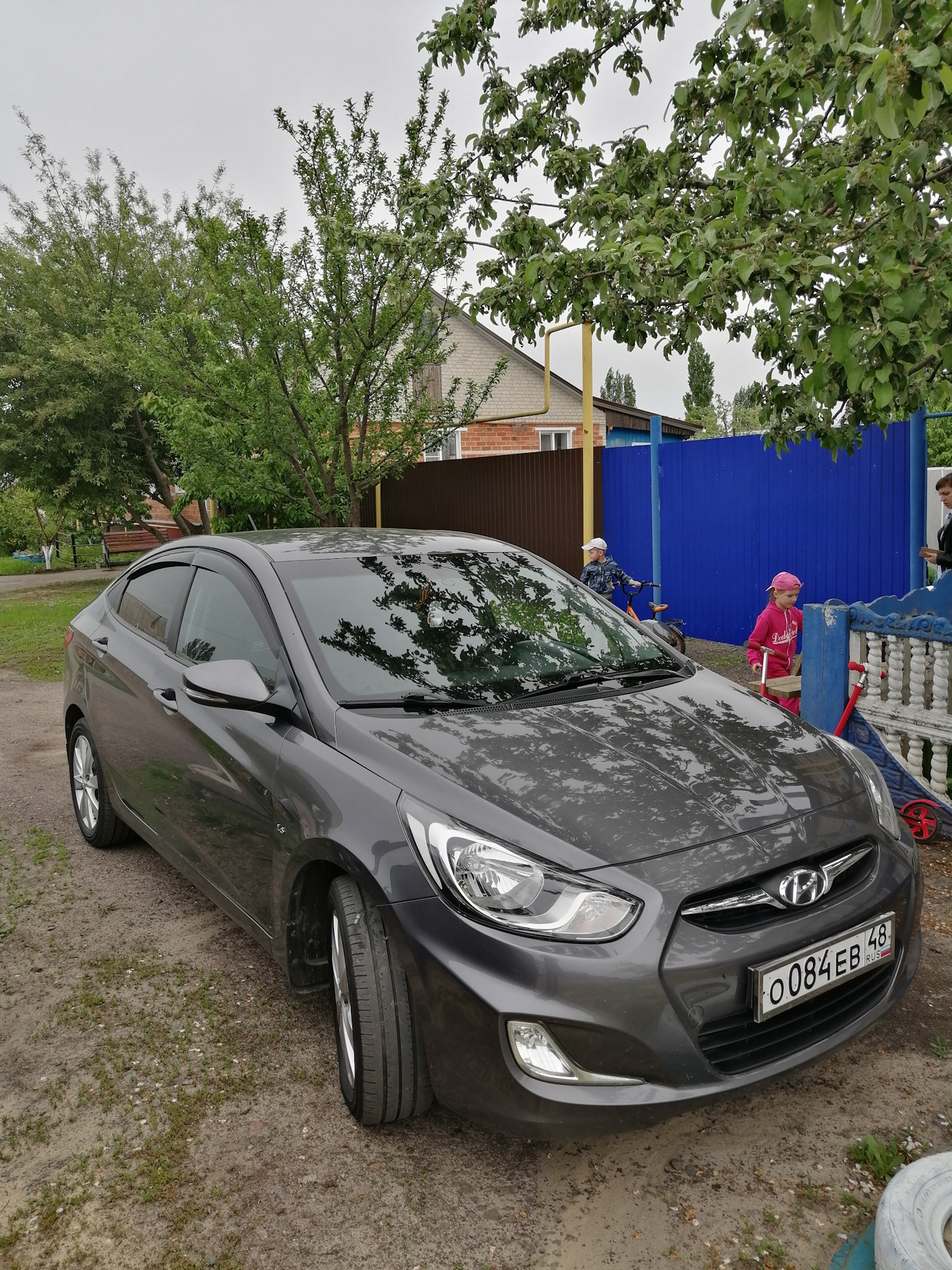 Ребят продаю свой hyundai-чик. — Hyundai Solaris (1G), 1,6 л, 2013 года | продажа машины | DRIVE2