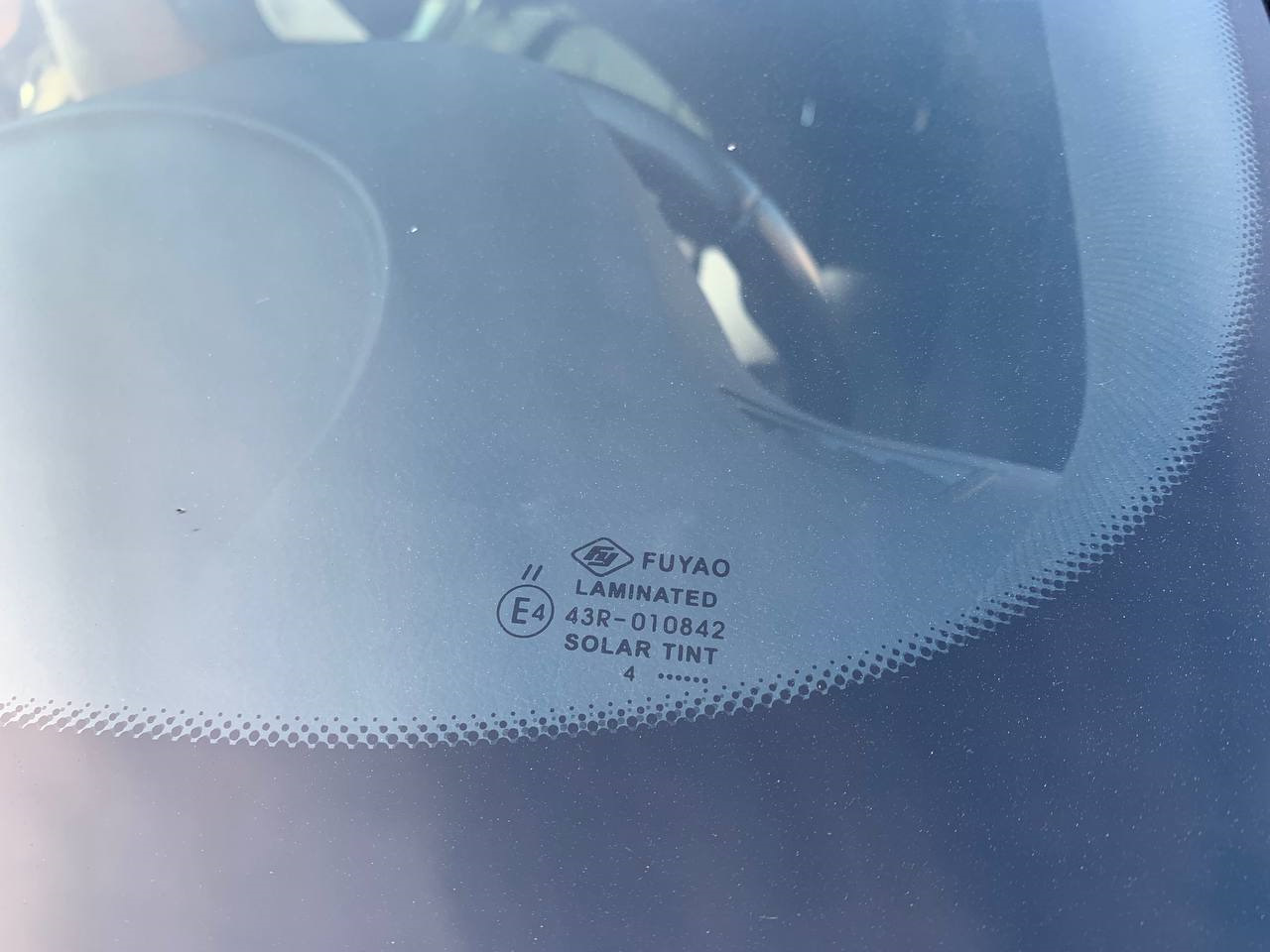 Замена лобового стекла — BMW 3 series (F30), 2 л, 2016 года | визит на ...