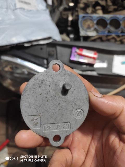 036103341 Крышка выпускного распредвала VAG | Запчасти на DRIVE2