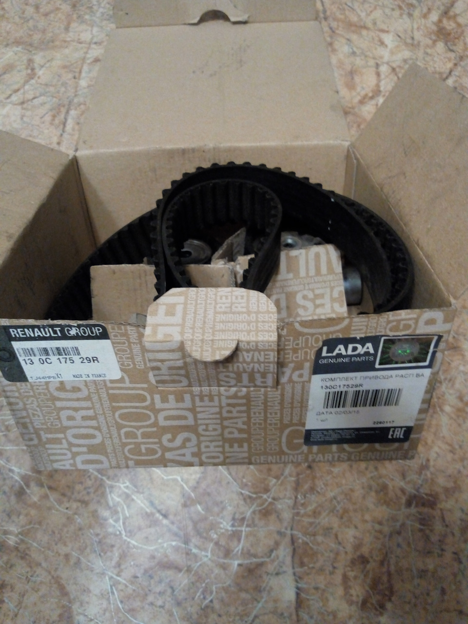 Замена комплекта ремня ГРМ 130C17529R — Lada Ларгус, 1,6 л, 2013 года ...