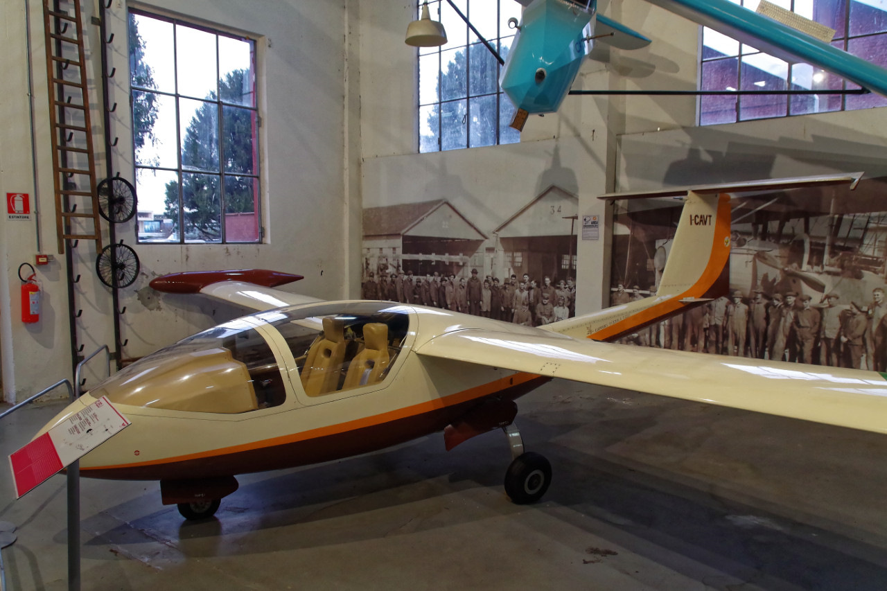 Volandia [14] — Самолеты 1966-1981 — DRIVE2