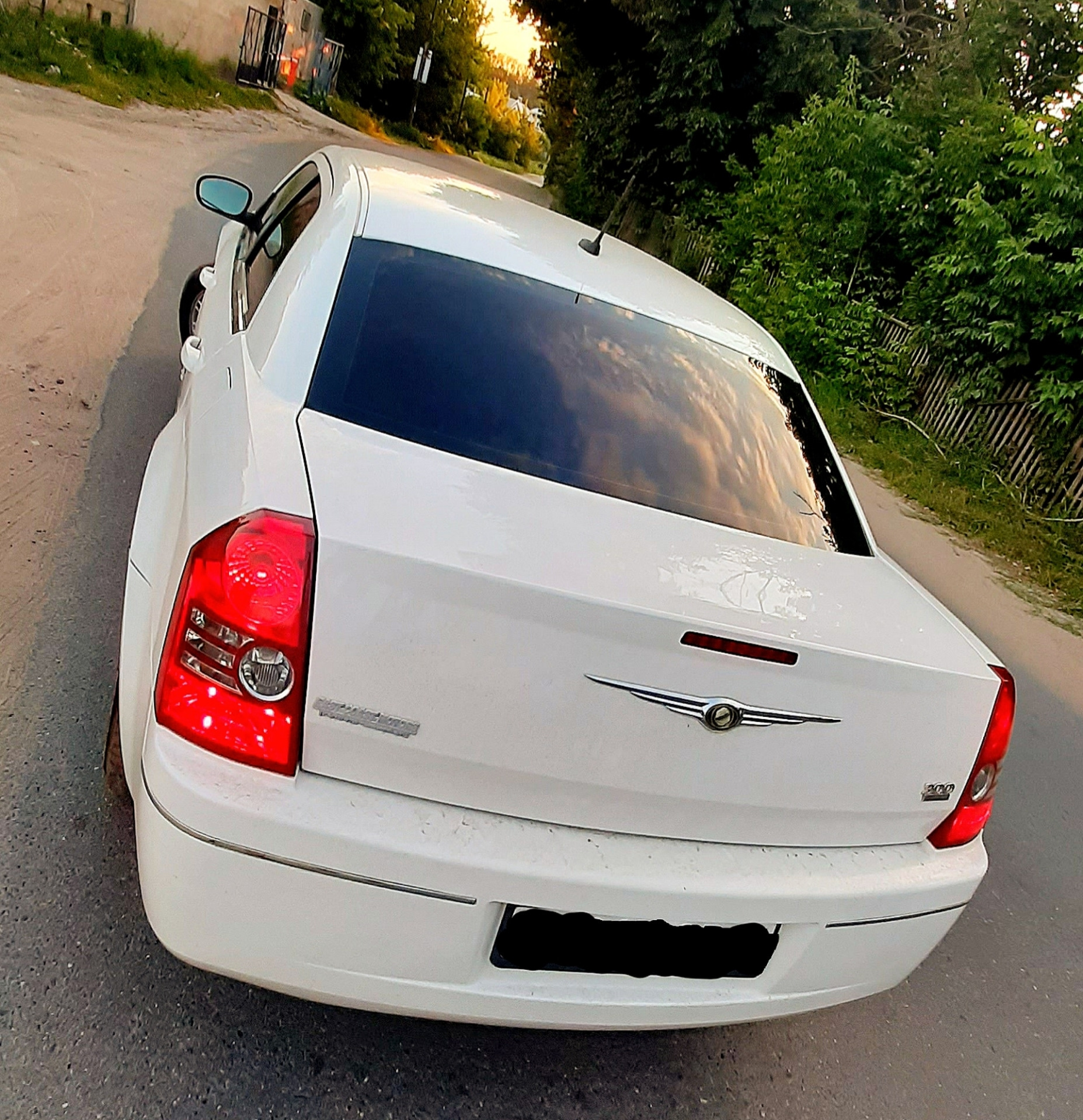 тонировка — Chrysler 300 (300C) (1G), 3,5 л, 2008 года | тюнинг | DRIVE2