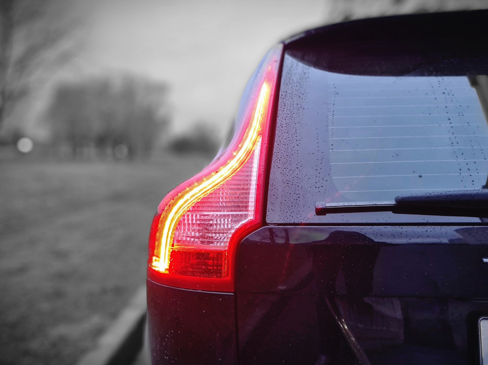 Фонари освещения номерного знака — Volvo XC60 (1G), 2,4 л, 2013 года ...
