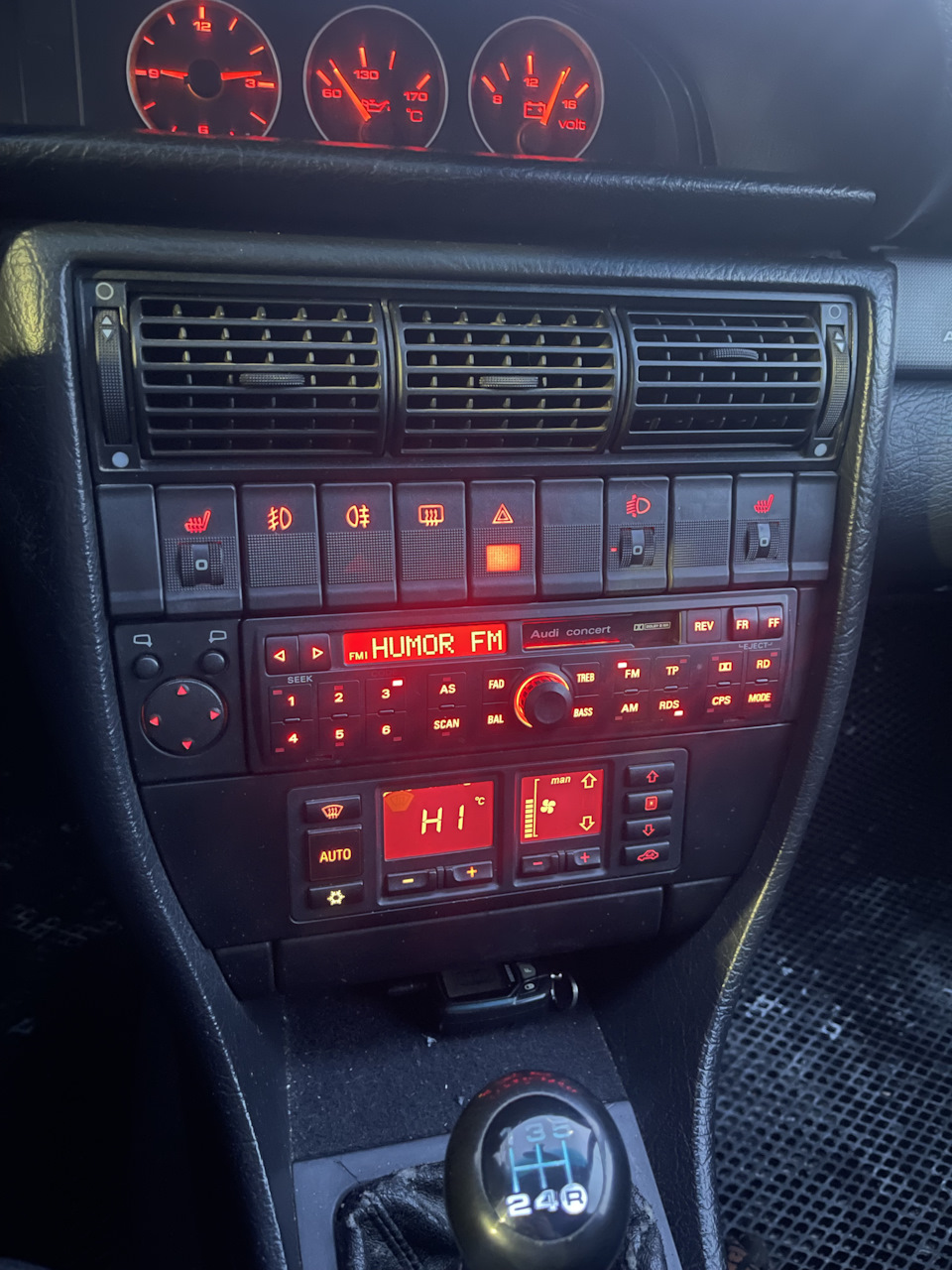 Audi concert Matsushita — Audi A6 (C4), 1,8 л, 1996 года | автозвук | DRIVE2