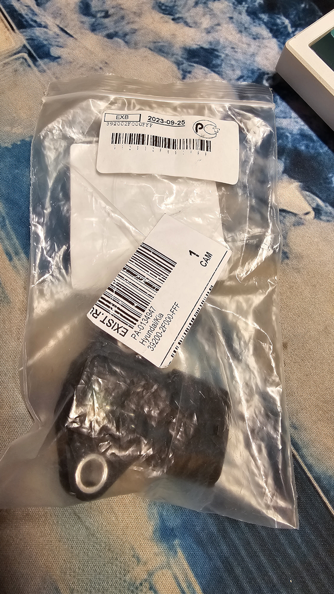 Контрафакт. Датчик давления впускного коллектора — KIA Sorento (2G), 2 ...