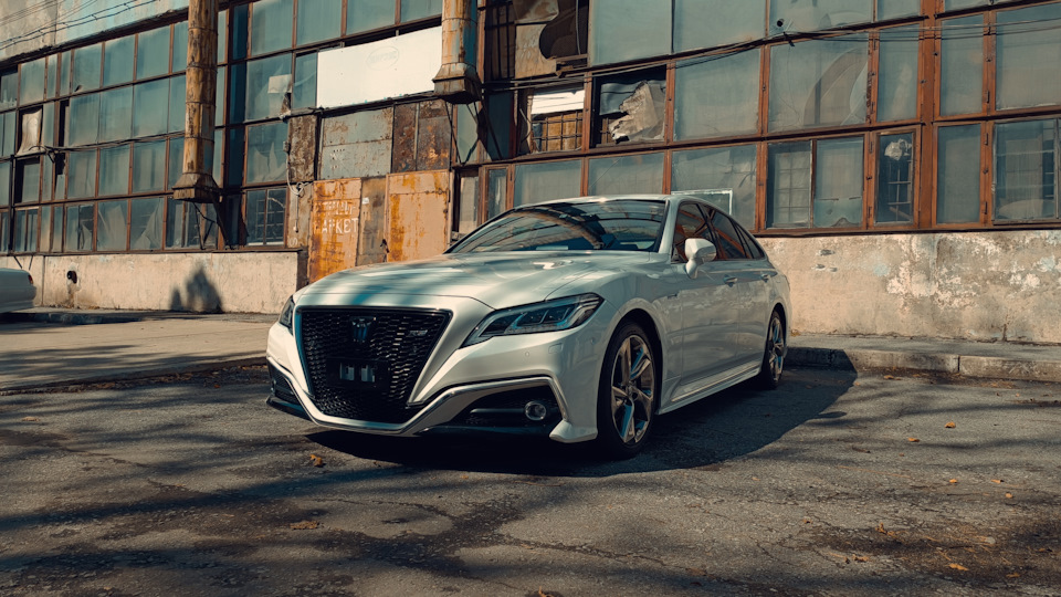Toyota Crown (S220) 2.5 гибридный 2019 | RS Advance на DRIVE2