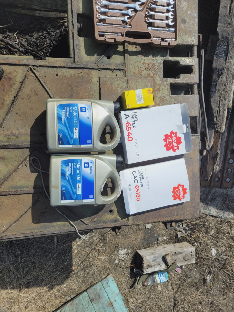 Замена масла и фильтров — Chevrolet Captiva (1G), 2,2 л, 2014 года ...