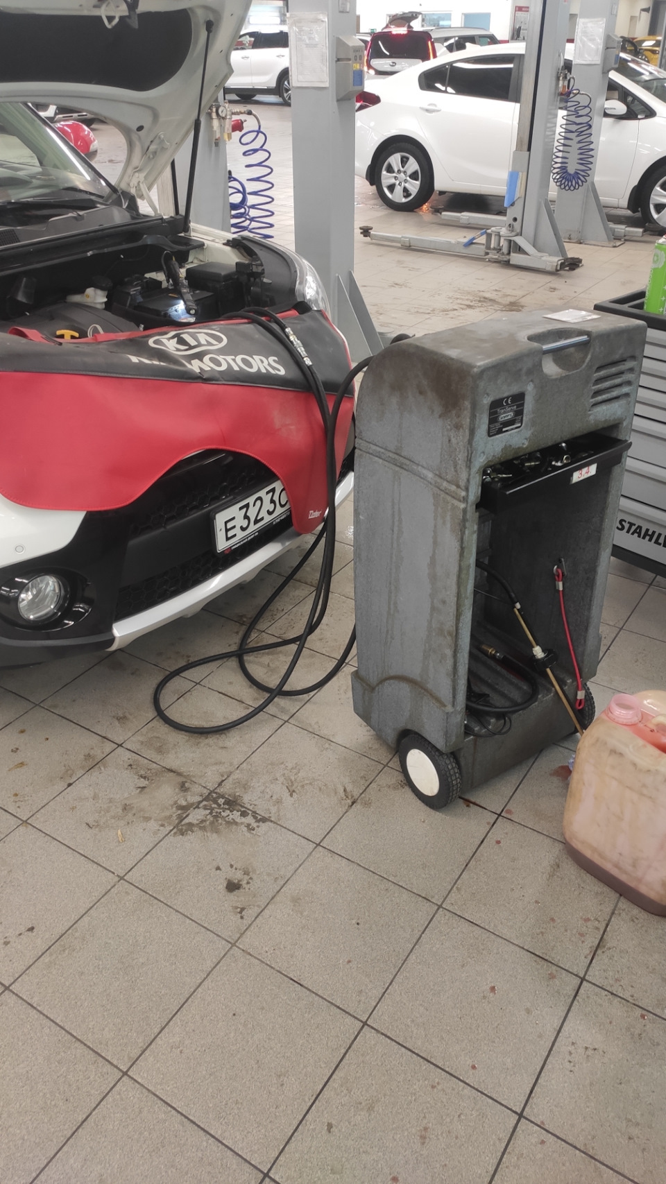 Замена масла, фильтров и свечей. Потухло табло PRND2L (починил ...