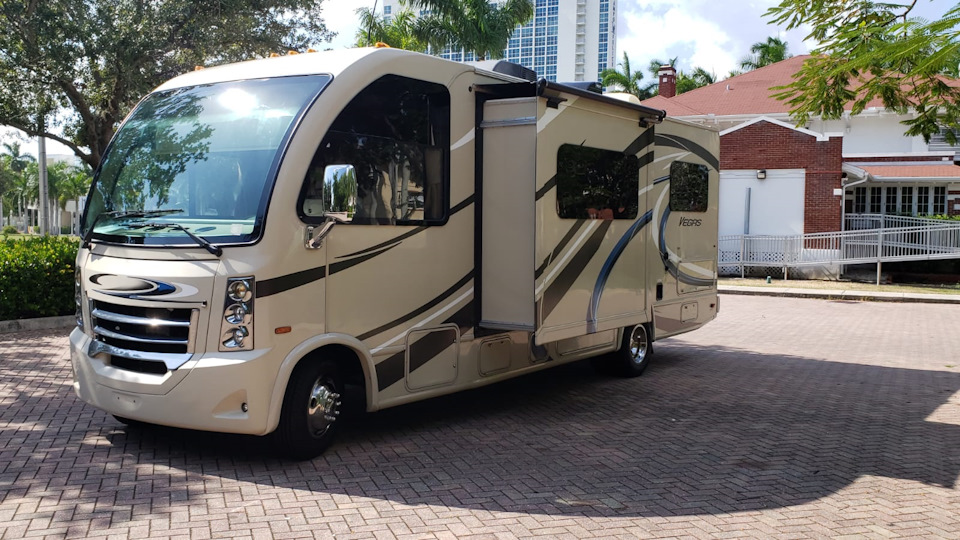 Thor Motor Coach Vegas | на DRIVE2