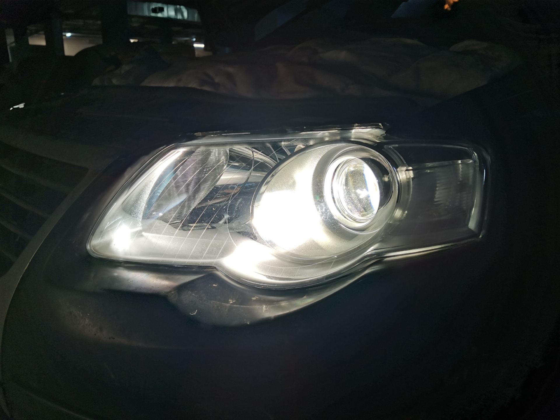 Биксеноновые фары vw passat b6 на линзах al bosch — установка на машину ...