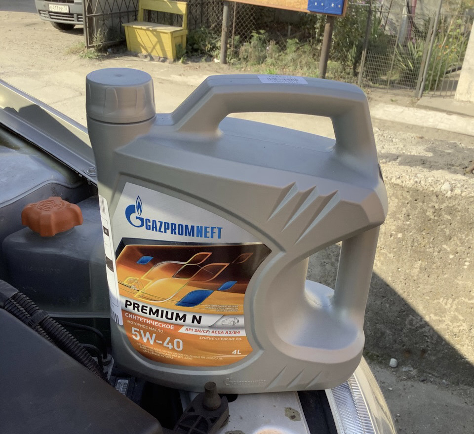 55. Плановая замена масла — Lada Калина Хэтчбек (1G), 1,4 л, 2009 года ...