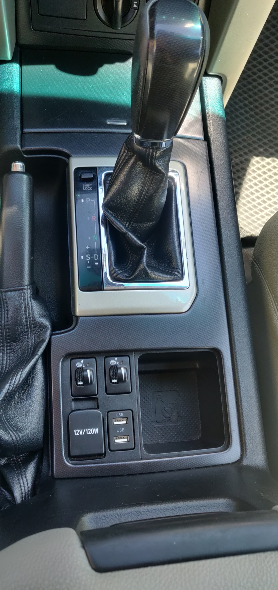 Замена USB разъёма — Toyota Land Cruiser Prado 150-series, 3 л, 2012 ...