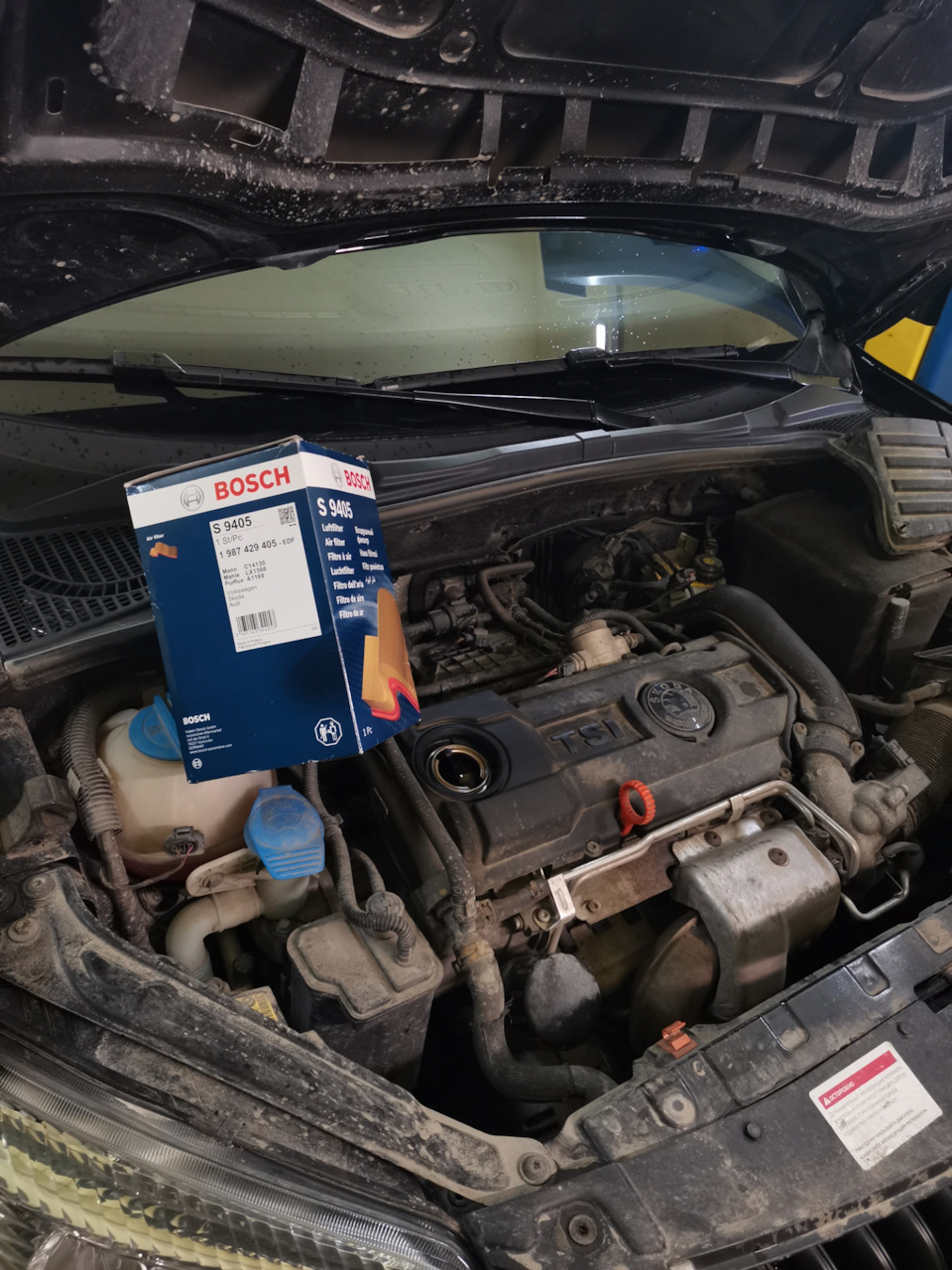 1987429405 Воздушный фильтр BOSCH | Запчасти на DRIVE2