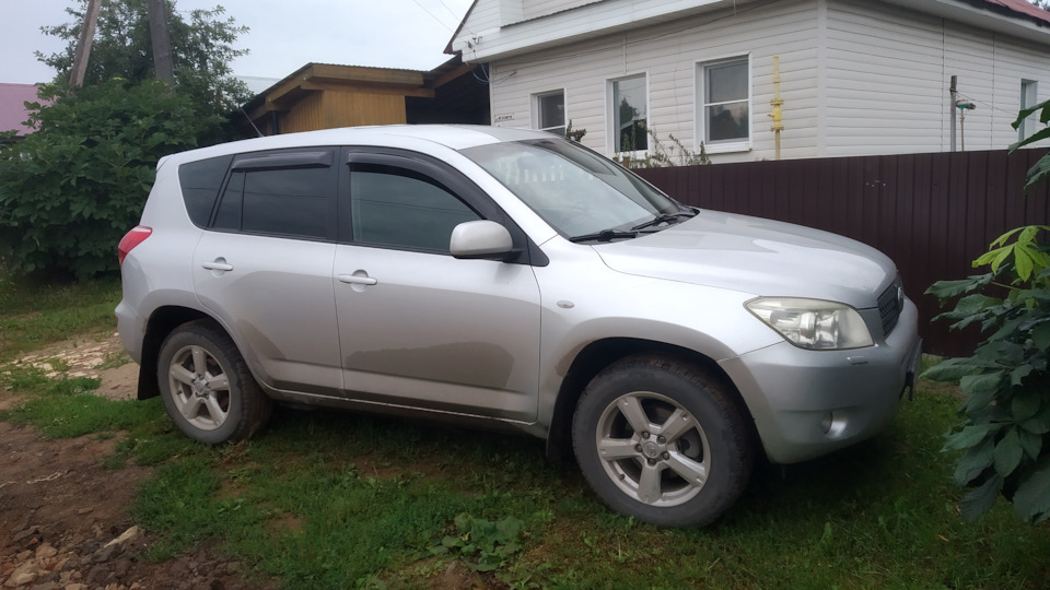 Toyota RAV4 (III) 2.0 бензиновый 2006 | 2.0 152 л на DRIVE2