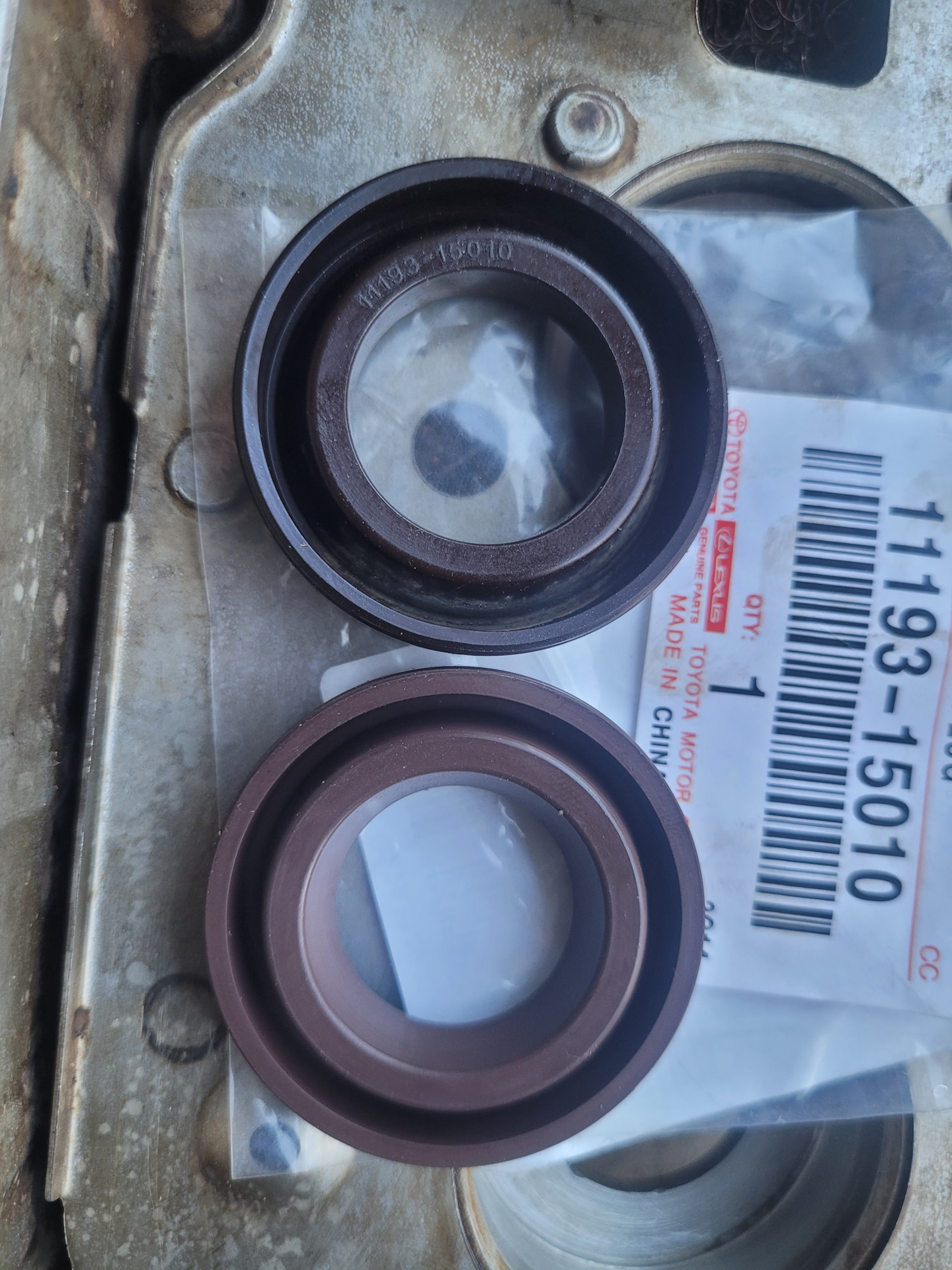 Замена прокладки поддона двигателя. Регулировка клапанов. Решение ...